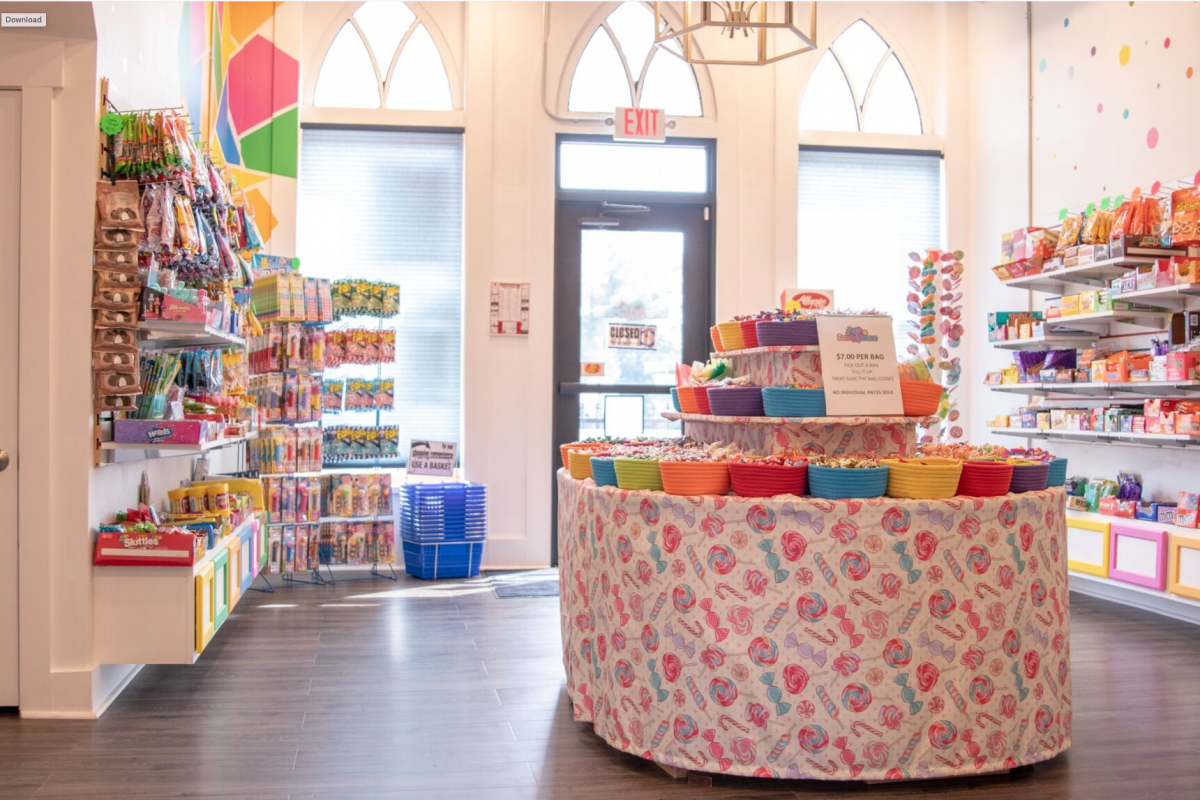 Rainbow Row - Small Nation: Helping Small Towns and Businesses Thrive